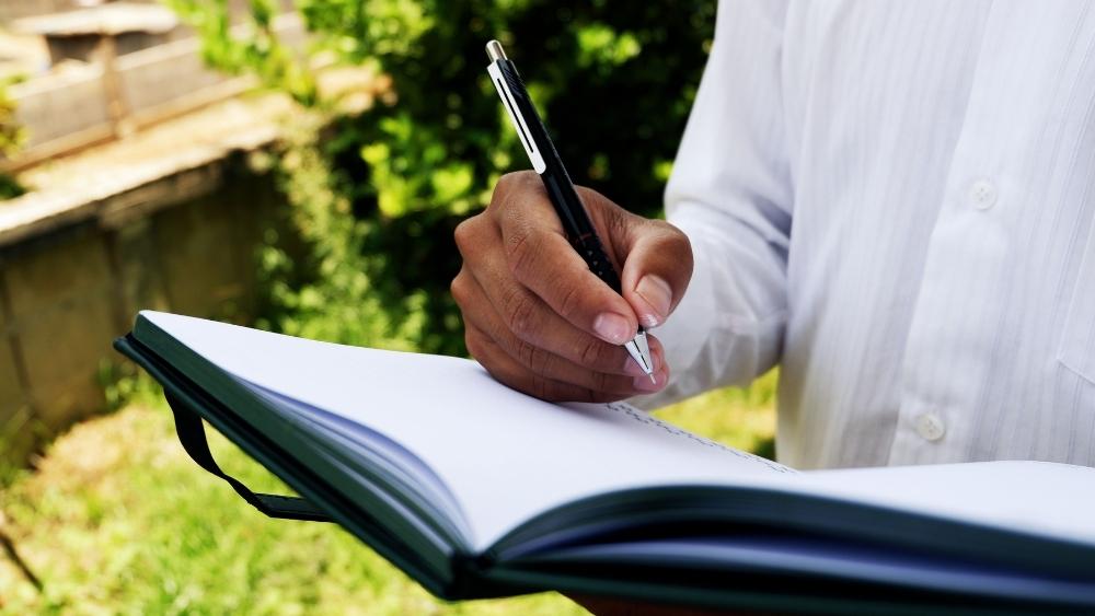 59 Journal Prompts for Success: Achieve Your Big Goals